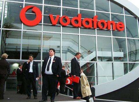 Απολογισμός εταιρικής υπευθυνότητας Vodafone — Infocom