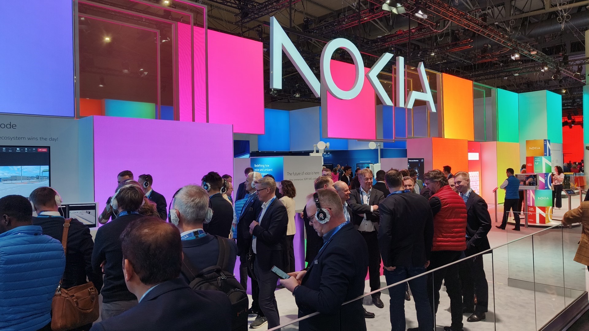 Nokia @ MWC 2025: AI-ready δίκτυα, private data centers και αυτόνομη συνδεσιμότητα — InfoCom